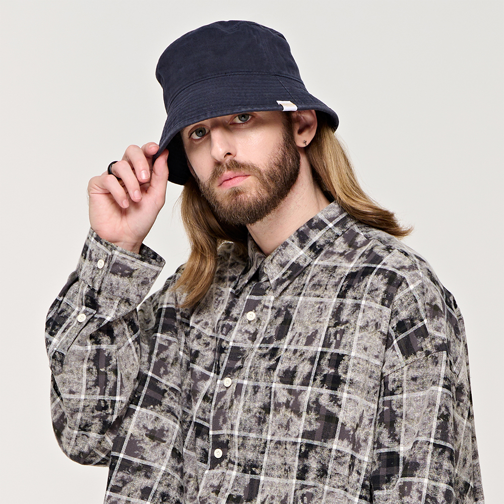 CB WASHED DEEP BUCKET HAT (NAVY) CB WASHED DEEP BUCKET HAT (NAVY) - 카고브로스