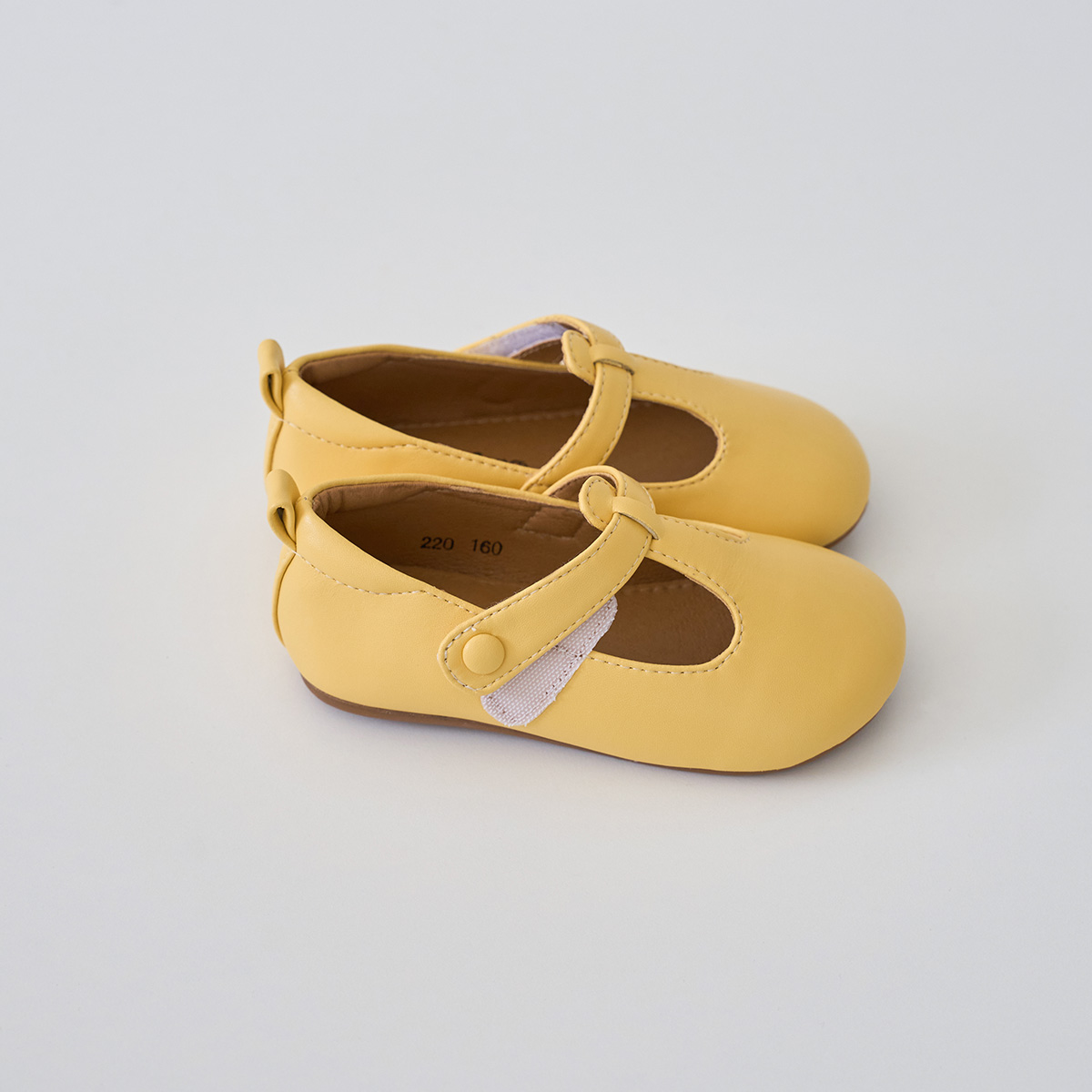 남녀공용 스워드로퍼 옐로 Sword loppers shoes - 베이비잼