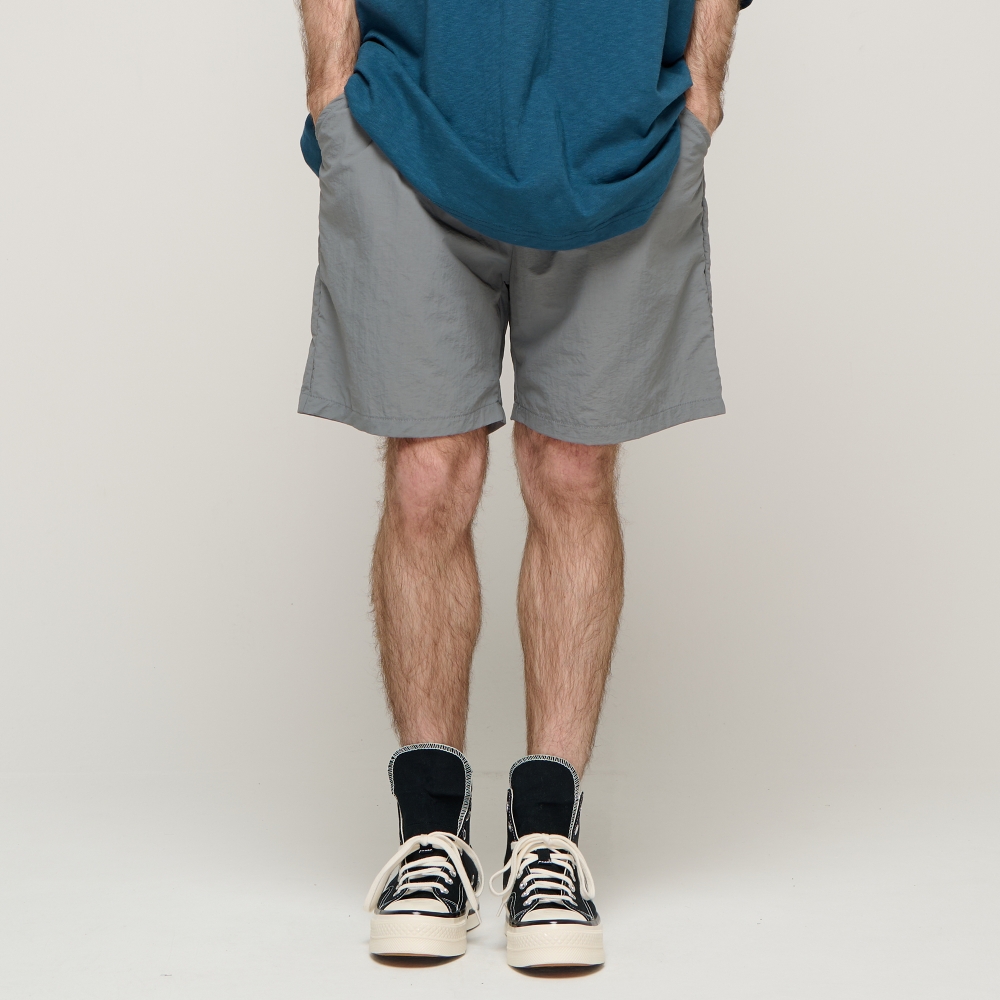 CB POINT LABEL LOGO NYLON PANTS (GRAY) CB POINT LABEL LOGO NYLON PANTS ...