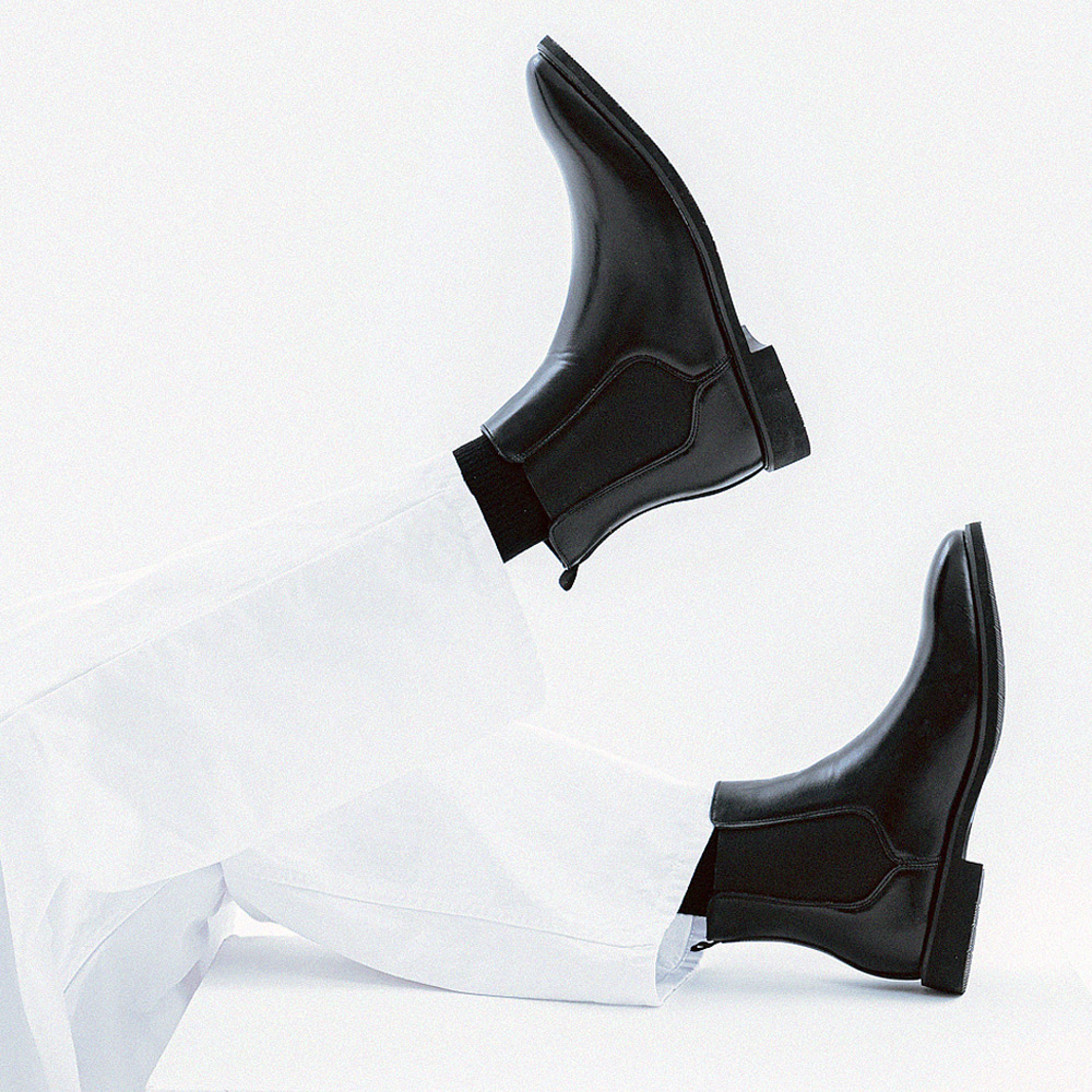 b2406 로키마운틴 샤프 첼시 부츠 Rockymountain sharp chelsea boots - 비에스큐티바이클래시